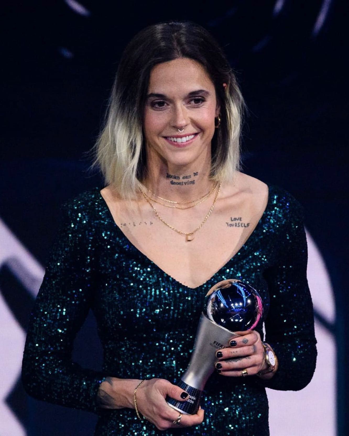 Mapi León y un reconocimiento más que merecido - INIESTAZO